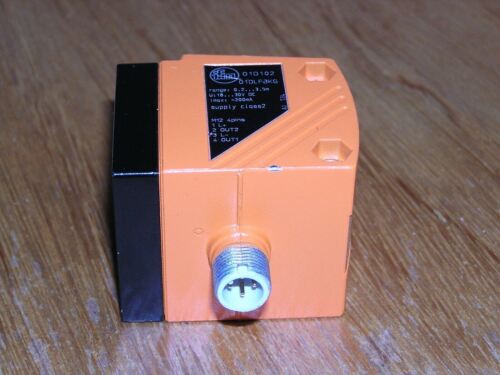 IFM O1D102 O1DLF3KG Photoelectric Laser distance sensor used working ...